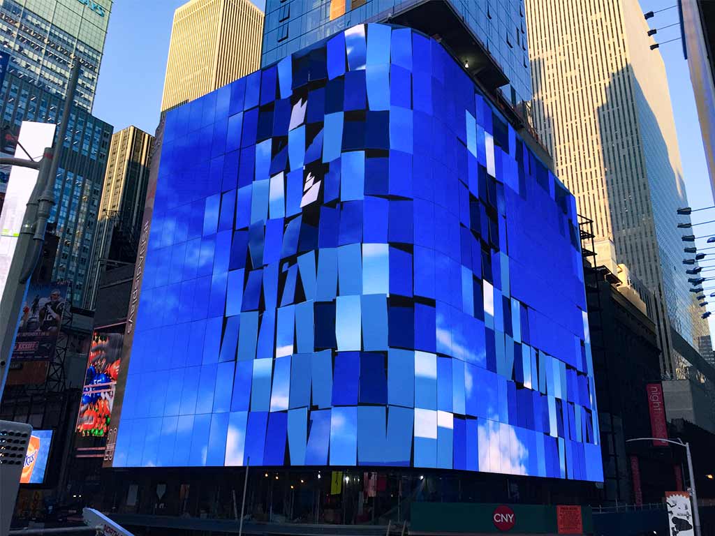 SNA Displays Makes the Highest-Resolution Display Ever In Times Square