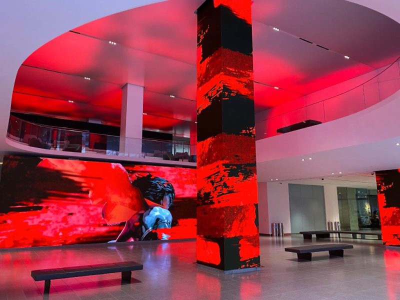 BRILLIANT LED Technology in AT&T Headquarters Lobby