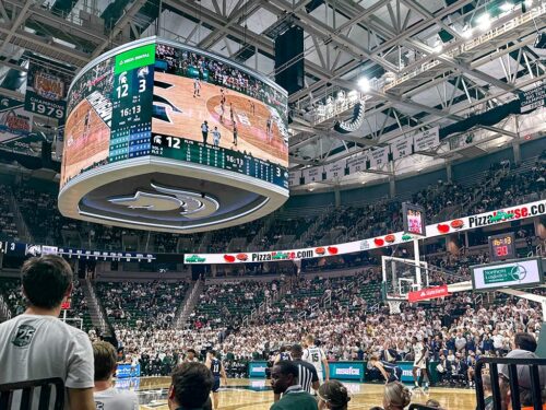 Capital One Arena Concourse Digital Display Screen
