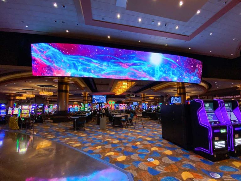 Combining Digital Art with LED Technology at Sheraton Dallas Hotel