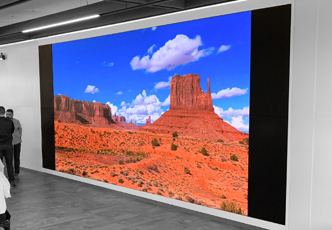 SNA Displays Made and Oversaw Installation of Salesforce East LED